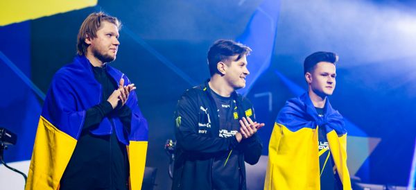 NAVI обыграла Outsiders в четвертьфинале IEM Katowice 2023