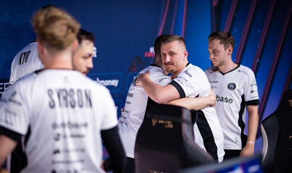 BIG сыграет с Cloud9 в финале BLAST Premier Spring Showdown 2023 для Европы