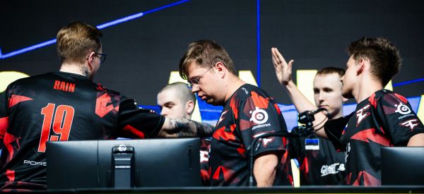 FaZe, Astralis, fnatic и 3DMAX с побед стартовали на ESL Pro League Season 19