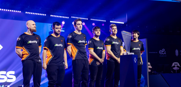 fnatic выиграла RES Regional Series 6 Europe
