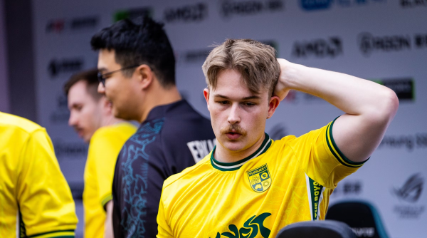 FlyQuest перевела aliStair в запас