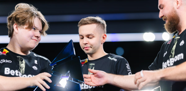 Названы обладатели звания EVP и символическая сборная BLAST Bounty 2025 Season 2